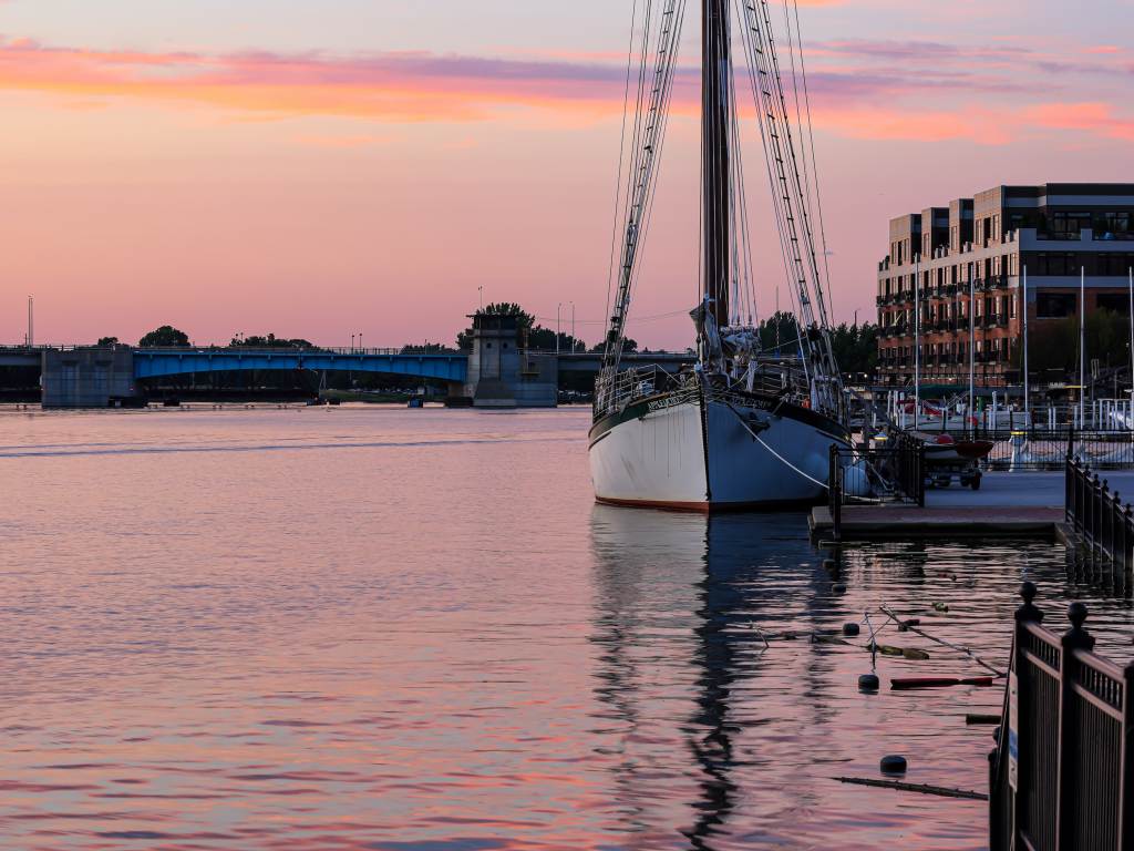Things to Do in Great Lakes Bay | Hiking, Nightlife & Arts in MI ...
